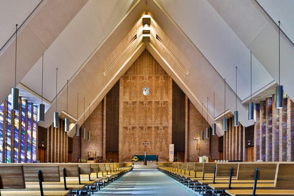 Houses of Worship: The Key Features of a Modern Church